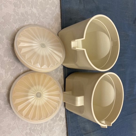 Tupperware | Kitchen | Vintage Tupperware Cream Sugar Set With Push N ...